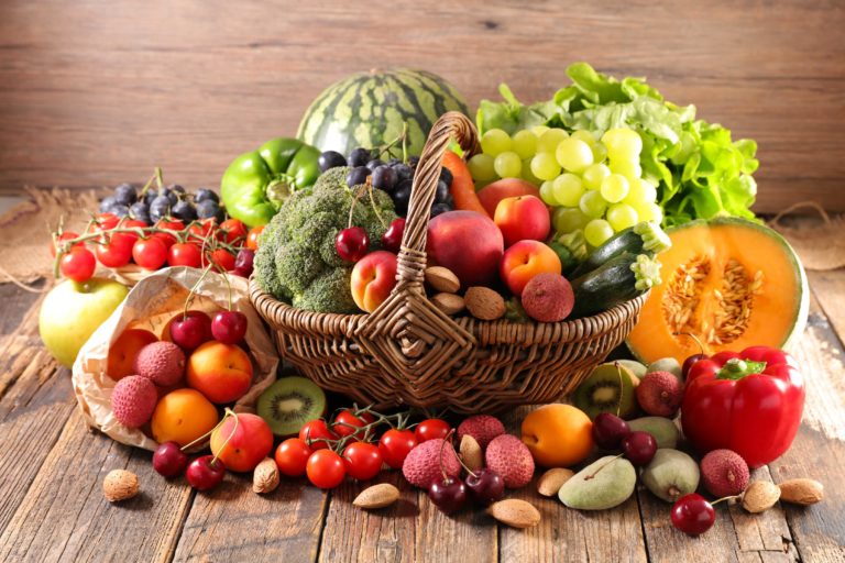 Waarom een fruitmand het perfecte beterschap cadeau is voor collega’s ...